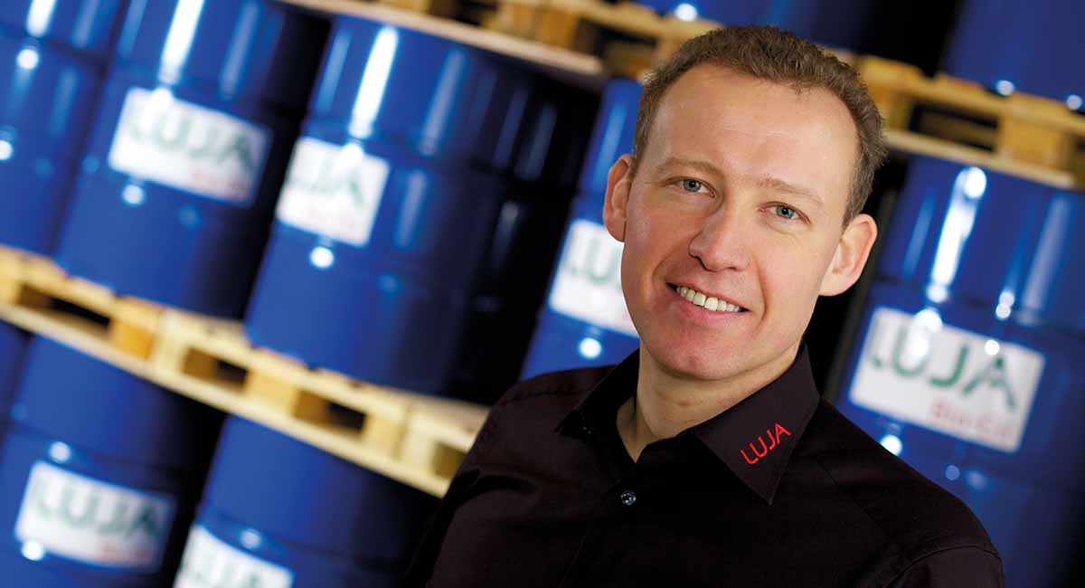 About Luja - LUJA Sawtech A/S